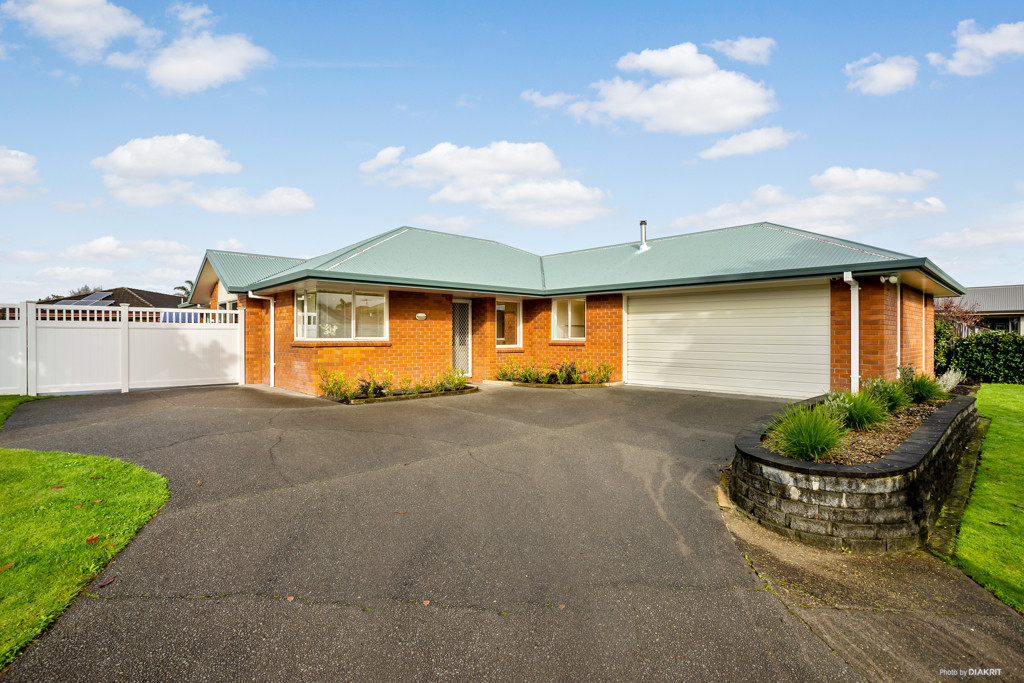 36 Stoneleigh Drive | Lodge Real Estate