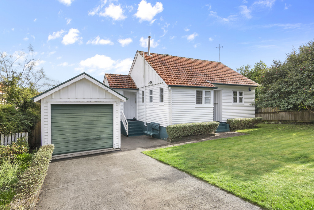 27 Bledisloe Terrace | Lodge Real Estate