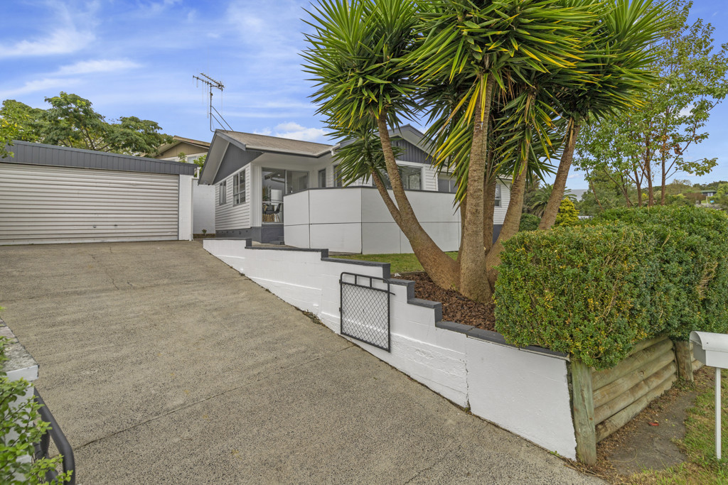 2 Edith Place | Lodge Real Estate