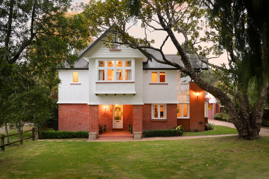 25 Anglesea Street | Lodge Real Estate