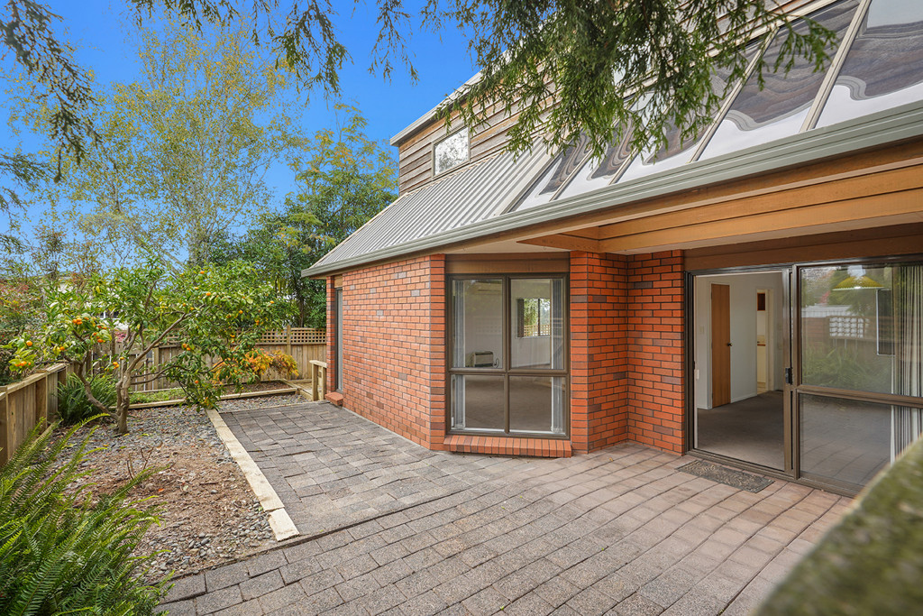 49 Carey Street | Lodge Real Estate