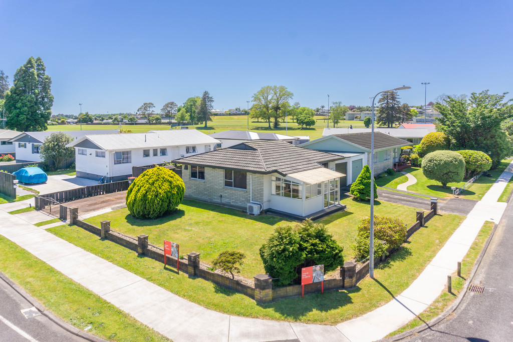 1A Millar Place | Lodge Real Estate